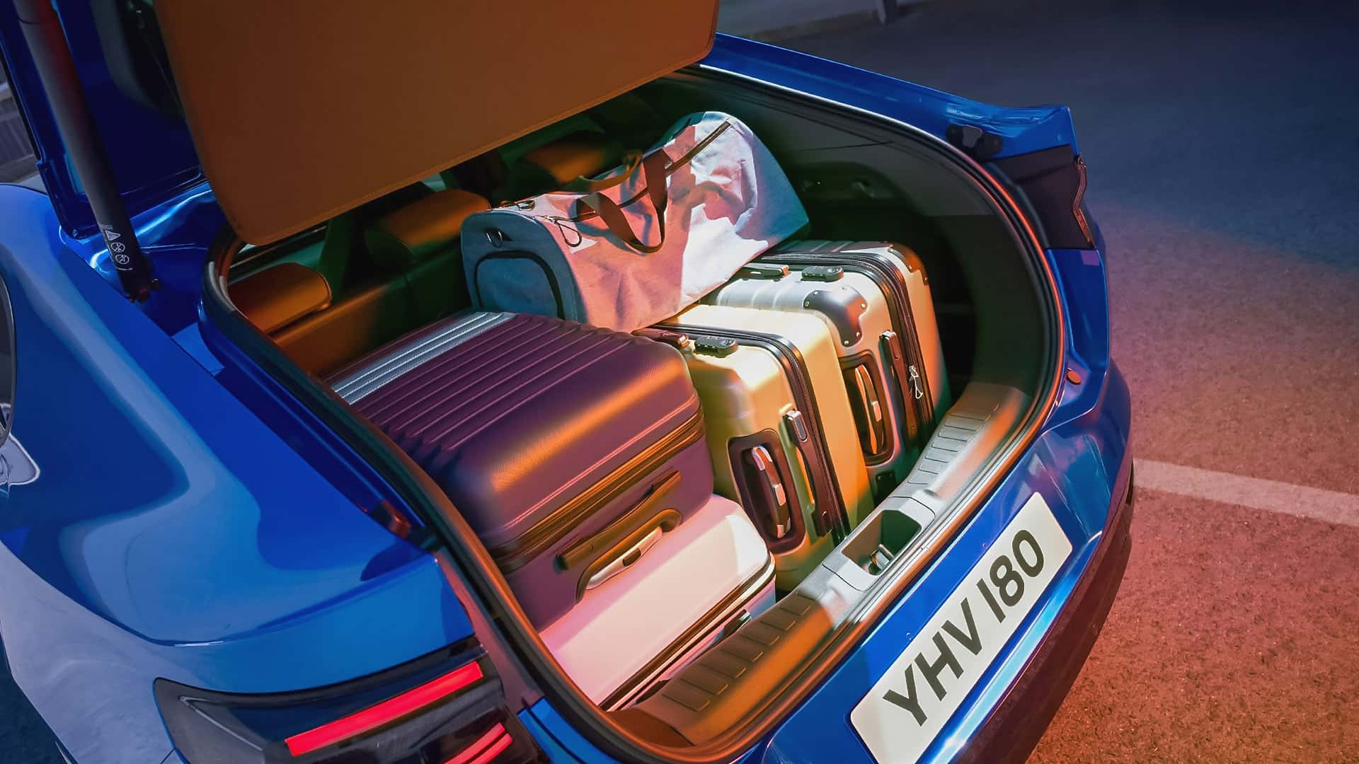 2024 Ford Capri 正式发布！基于Volkswagen平台打造！当地新车价约RM289,378起！ - 爱玩库